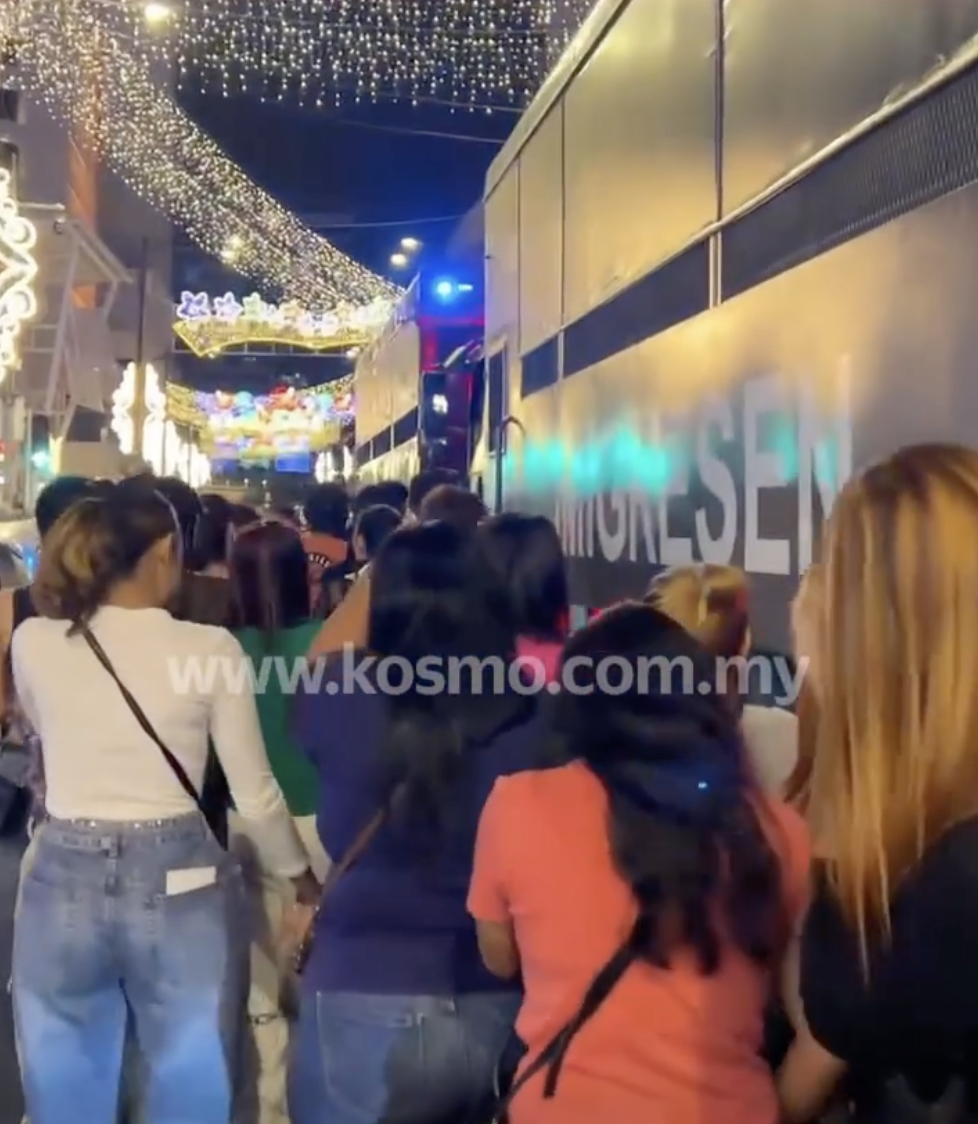 'I Was Forced To Enter' - 40yo M'sian Man Claims During Immigration ...