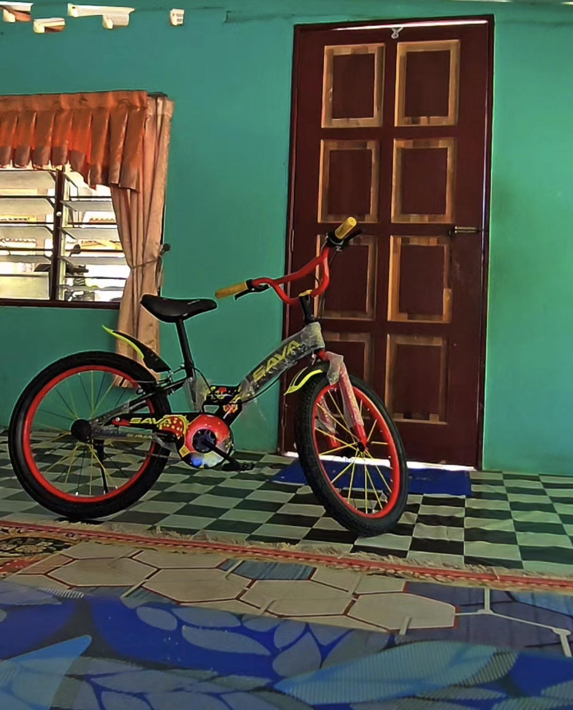 M’sian Buys Bicycle For His Youngest Sibling After Mum’s Death ...